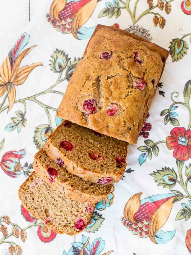 Thanksgiving Cranberry Spice Bread - Domestically Speaking