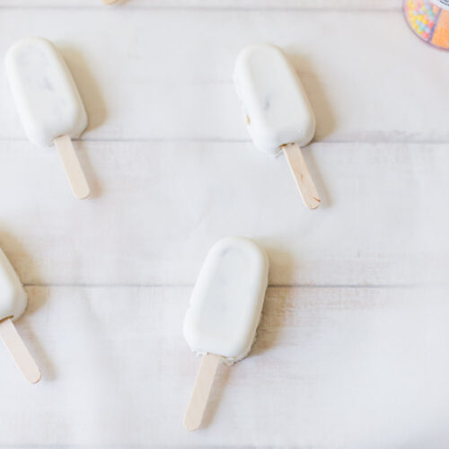 How to Make Spring Easter Cakesicles - Domestically Speaking