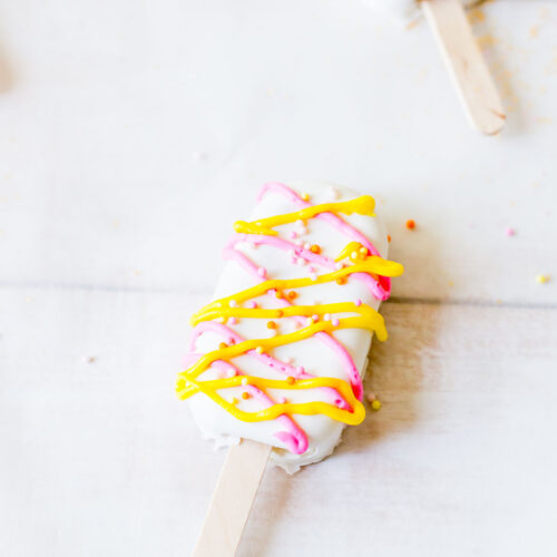 How to Make Spring Easter Cakesicles - Domestically Speaking