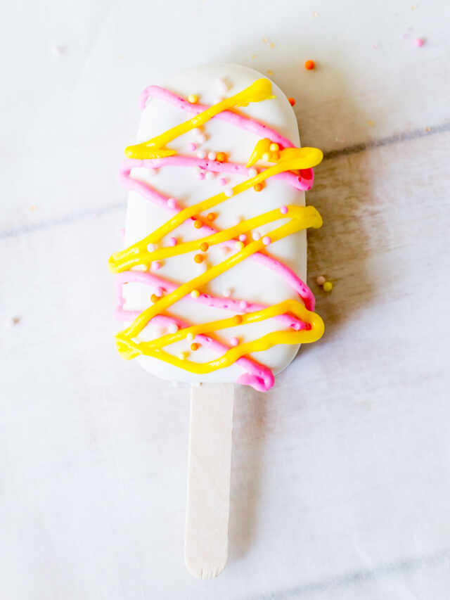 Spring Easter Cakesicles - Domestically Speaking