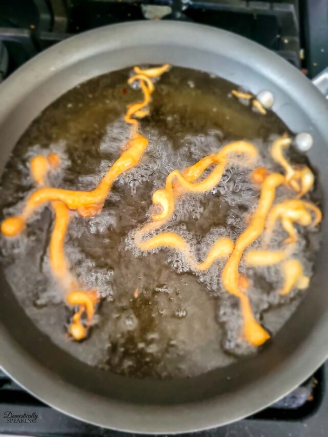 Delicious Funnel Cake Fries - Domestically Speaking