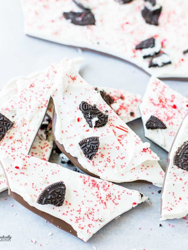 Candy Cane Oreo Bark - Domestically Speaking