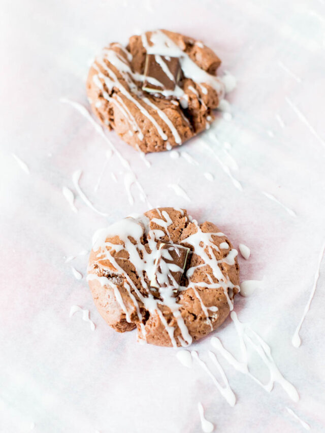 Andes Mint Thumbprint Cookies - Domestically Speaking